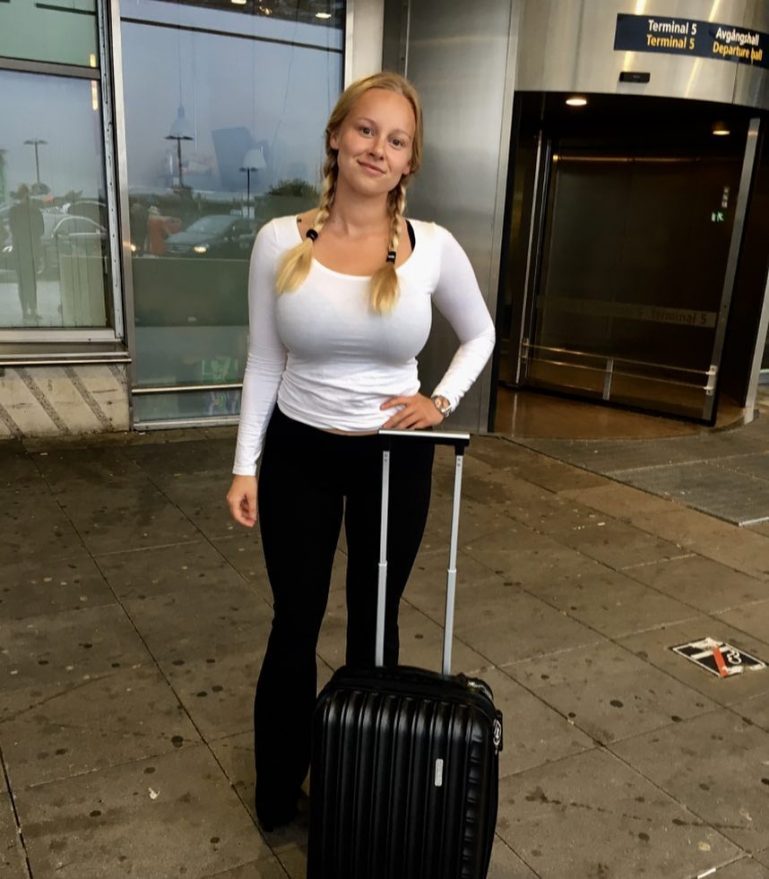 Elin Hakanson - Busty blond - Fapdungeon