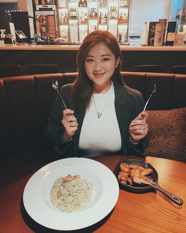 Chloefit0612 - Sexy Busty Taiwanese - Page 2 of 8 - Fapdungeon